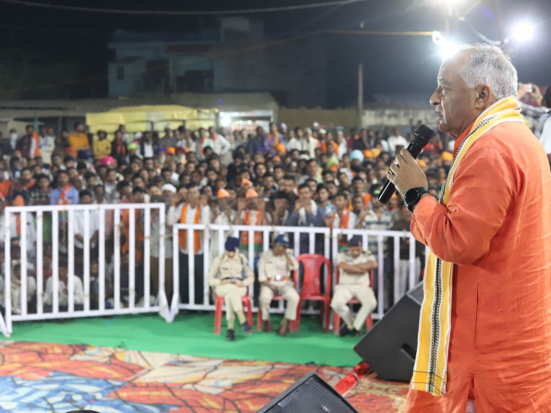 Chief Minister took public meeting in support of Imarti Devi | इमरती ...