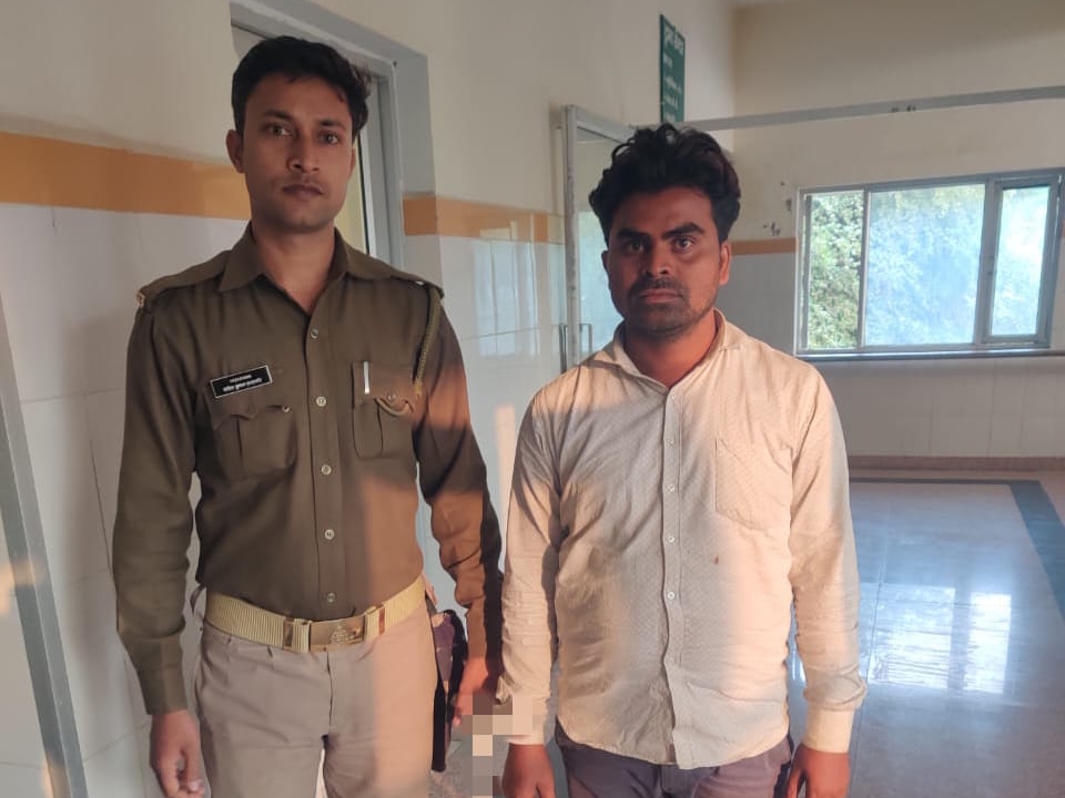 Police arrested the topper in Banda | बांदा में पुलिस ने टप्पेबाज को ...