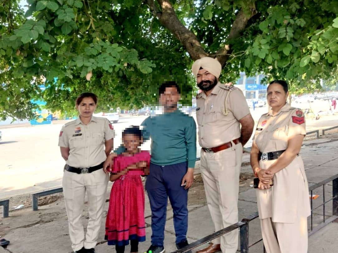 Panchkula Police Operation Smile Missing Child- Girl family reunion