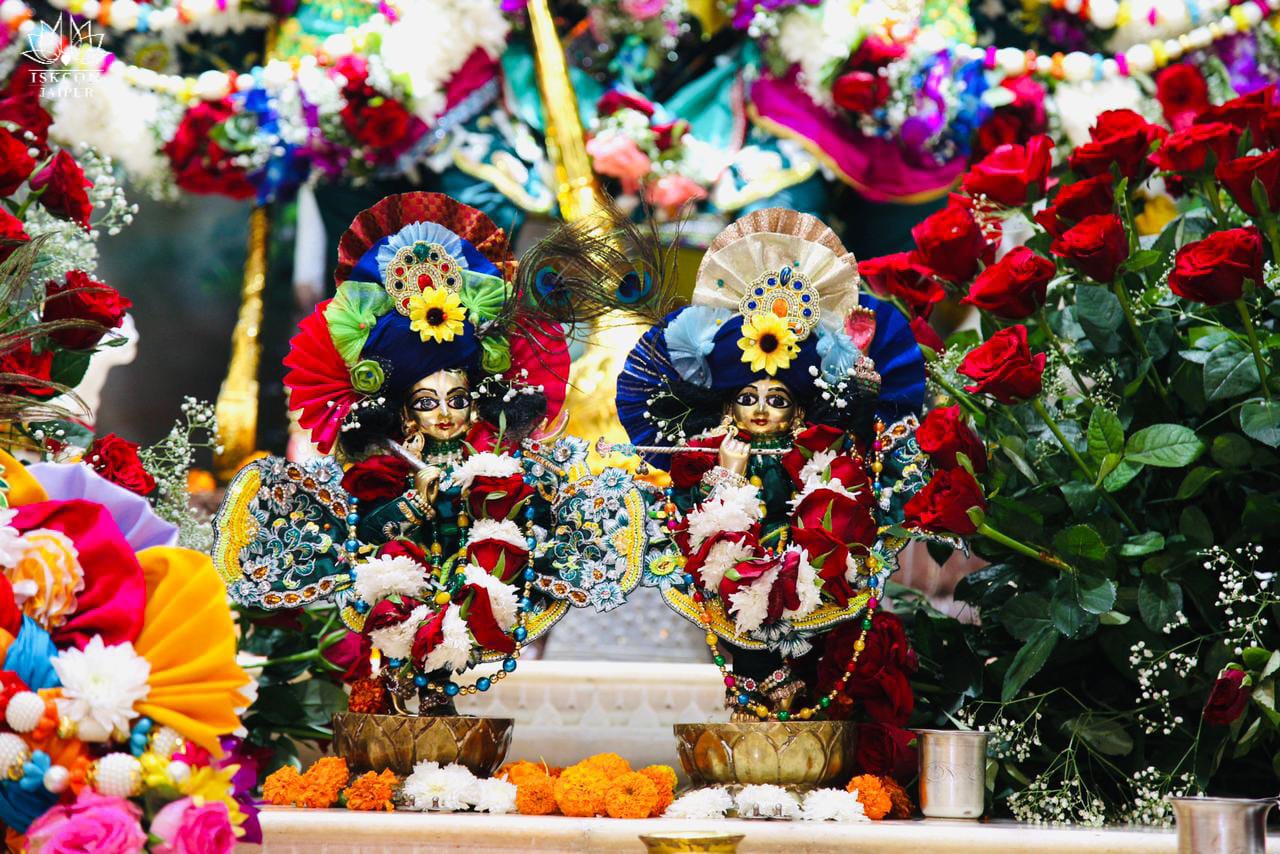 Tableau decorated on Govadharan Puja and Annakoot Festival | जयपुर में ...