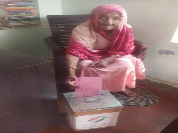 100 year old Kesar Devi said- Thanks Election Commission | 100 साल की ...
