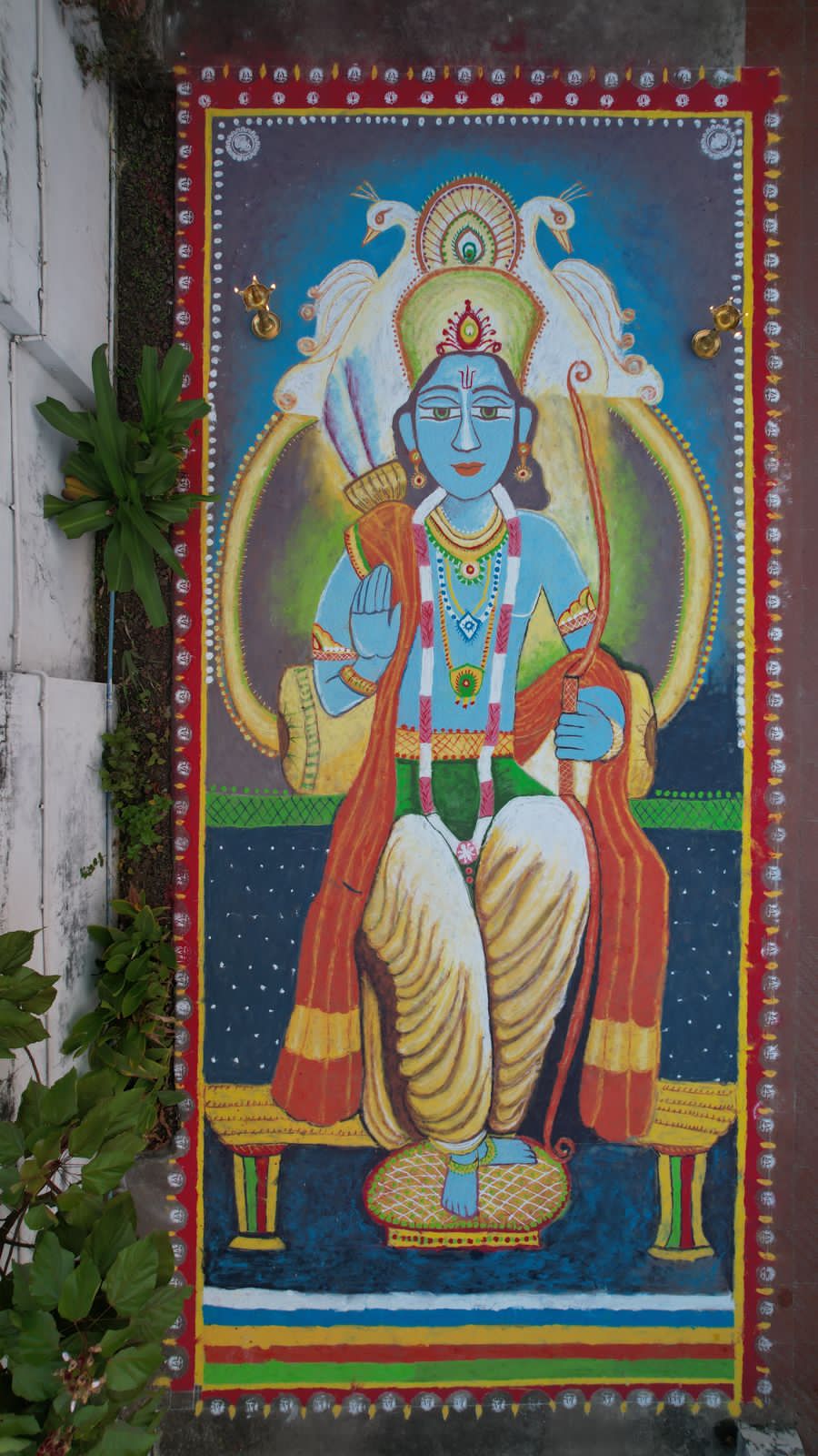 Elderly woman made 37 feet long rangoli | बुजुर्ग महिला ने बनाई 37 फीट ...