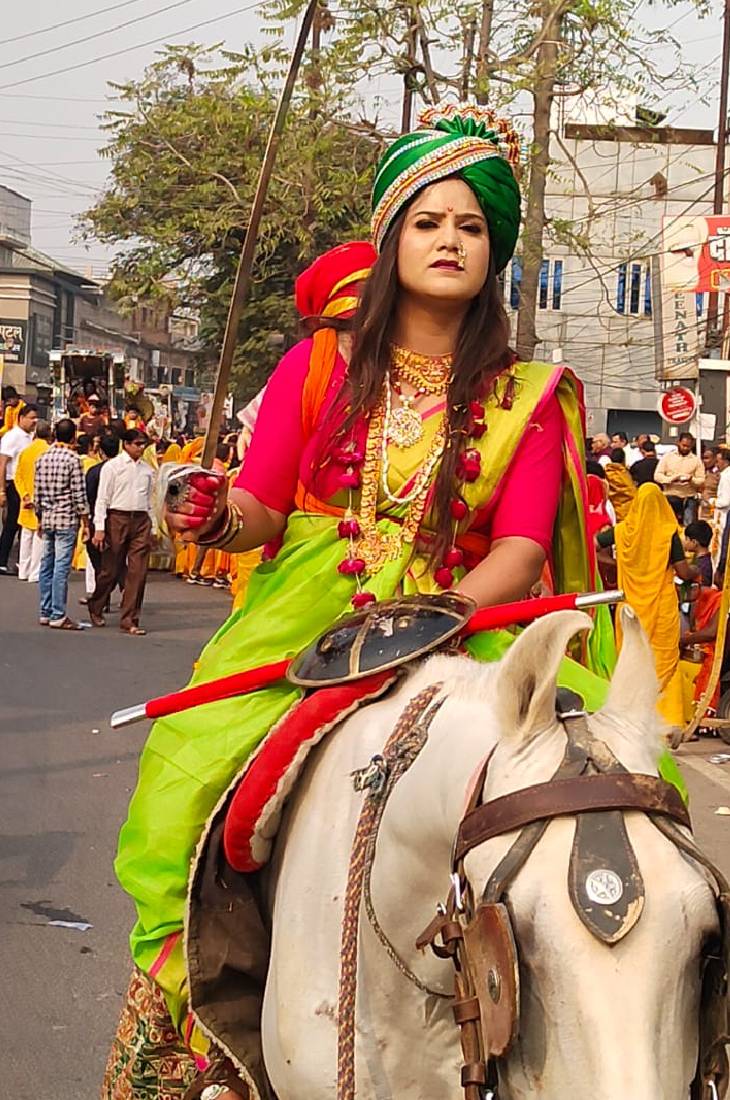 Jhansi celebrated the birth anniversary of its Queen Lakshmi Bai with ...