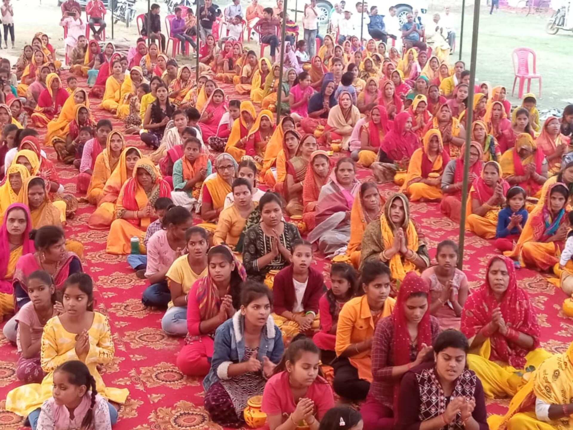 24 Kundiya Gayatri Mahayagya starts with Kalash Yatra