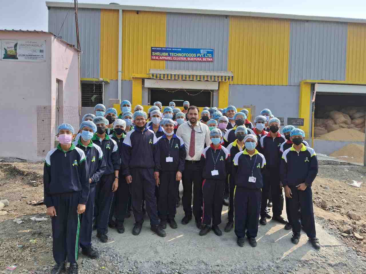 Students of Delhi International School visited Poha Factory | देहली ...