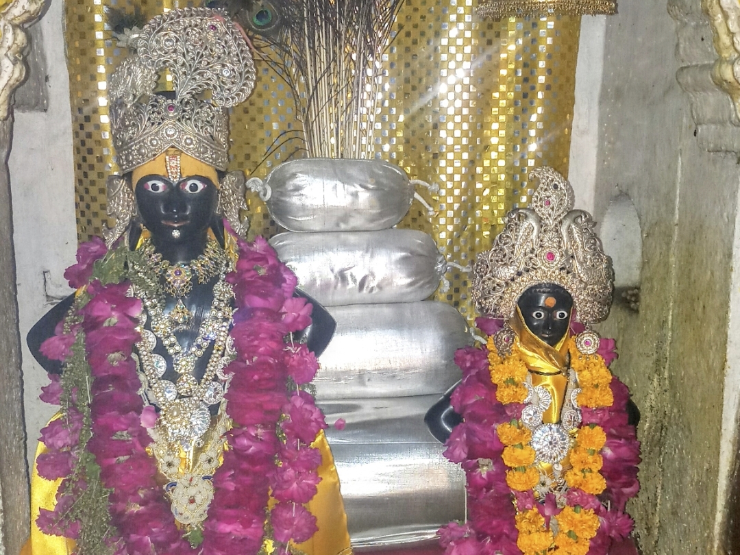Two-day Vishnu Yagya begins in Pandhari Nath temple | पंढरी नाथ मंदिर ...