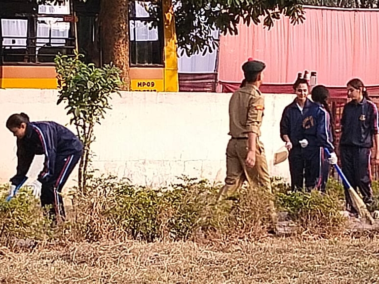 NCC Day celebrated at Choithram School North Campus in Indore | इंदौर ...