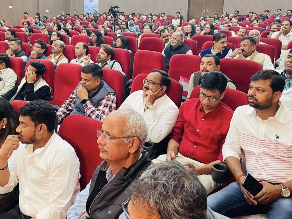 Grand farewell ceremony on the retirement of Comrade Nalin Sharma ...