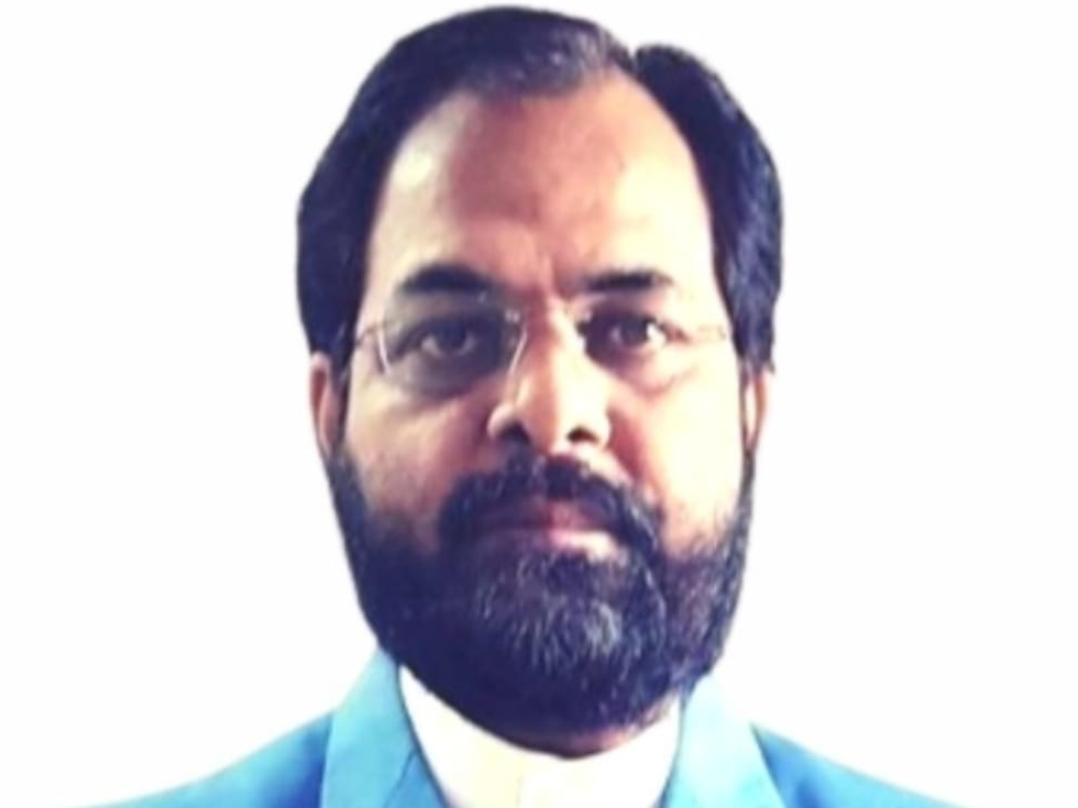 Father of Ayurveda Neurotherapy Dr. Manoj Sharma in Banswara | आयुर्वेद ...