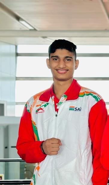 Boxer Hemant Sangwan defeated Belarus player in Junior World Boxing ...