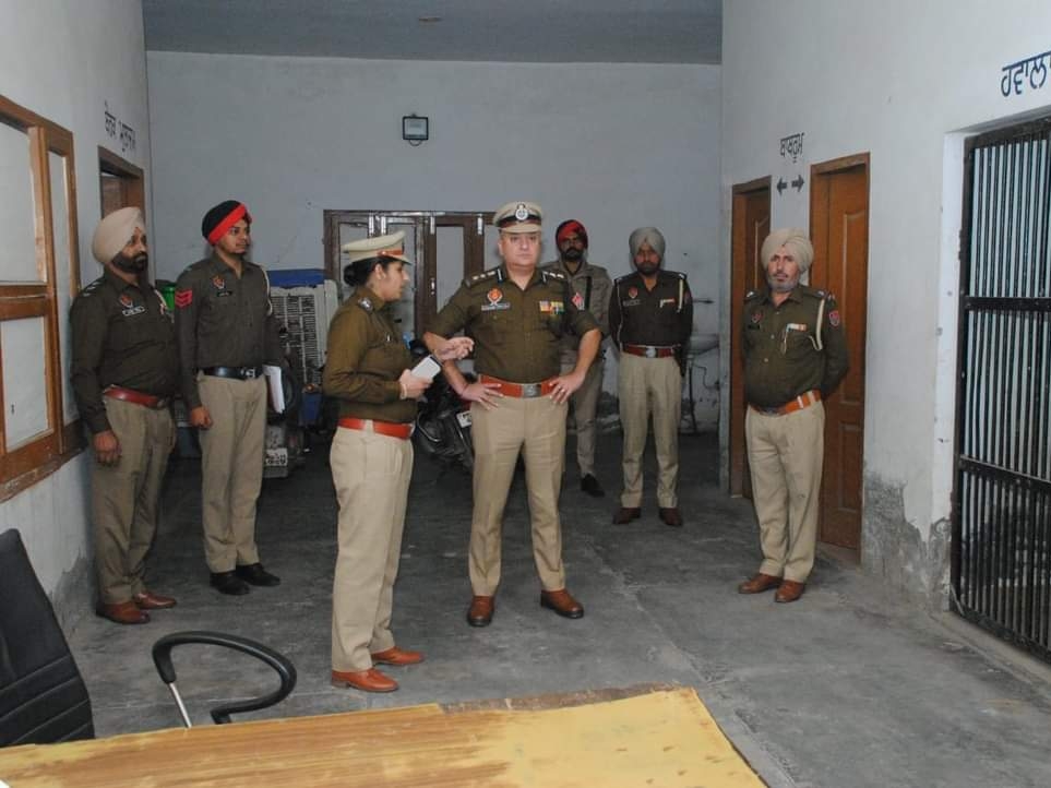 Bathinda SSP harmanbir Gill Police Station Inspection | बठिंडा SSP ने ...