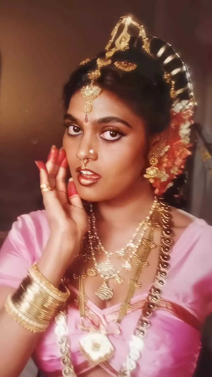 Silk Smitha was a controversial actress of South, know her life ...
