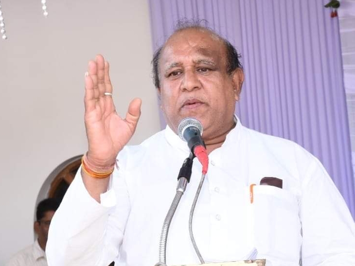 Betul - Party notice to three Congress leaders. Answer sought in 7 days ...