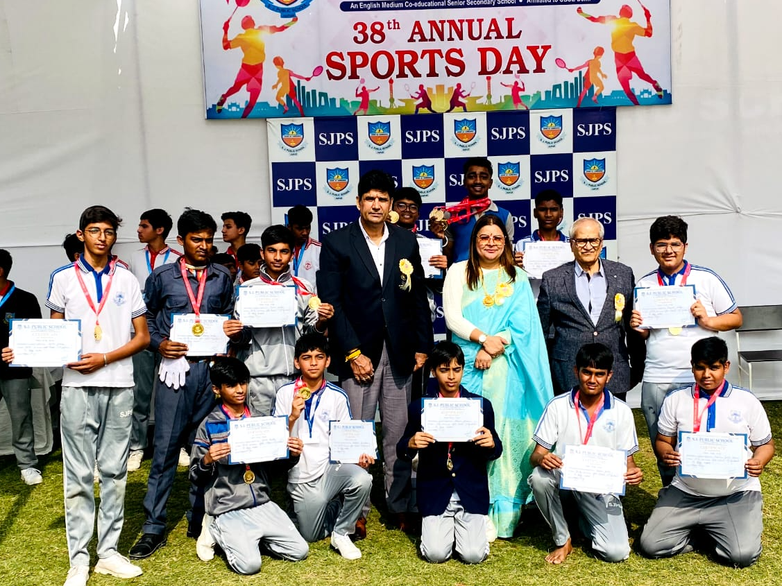 615 students demonstrated on the 38th Annual Sports Day