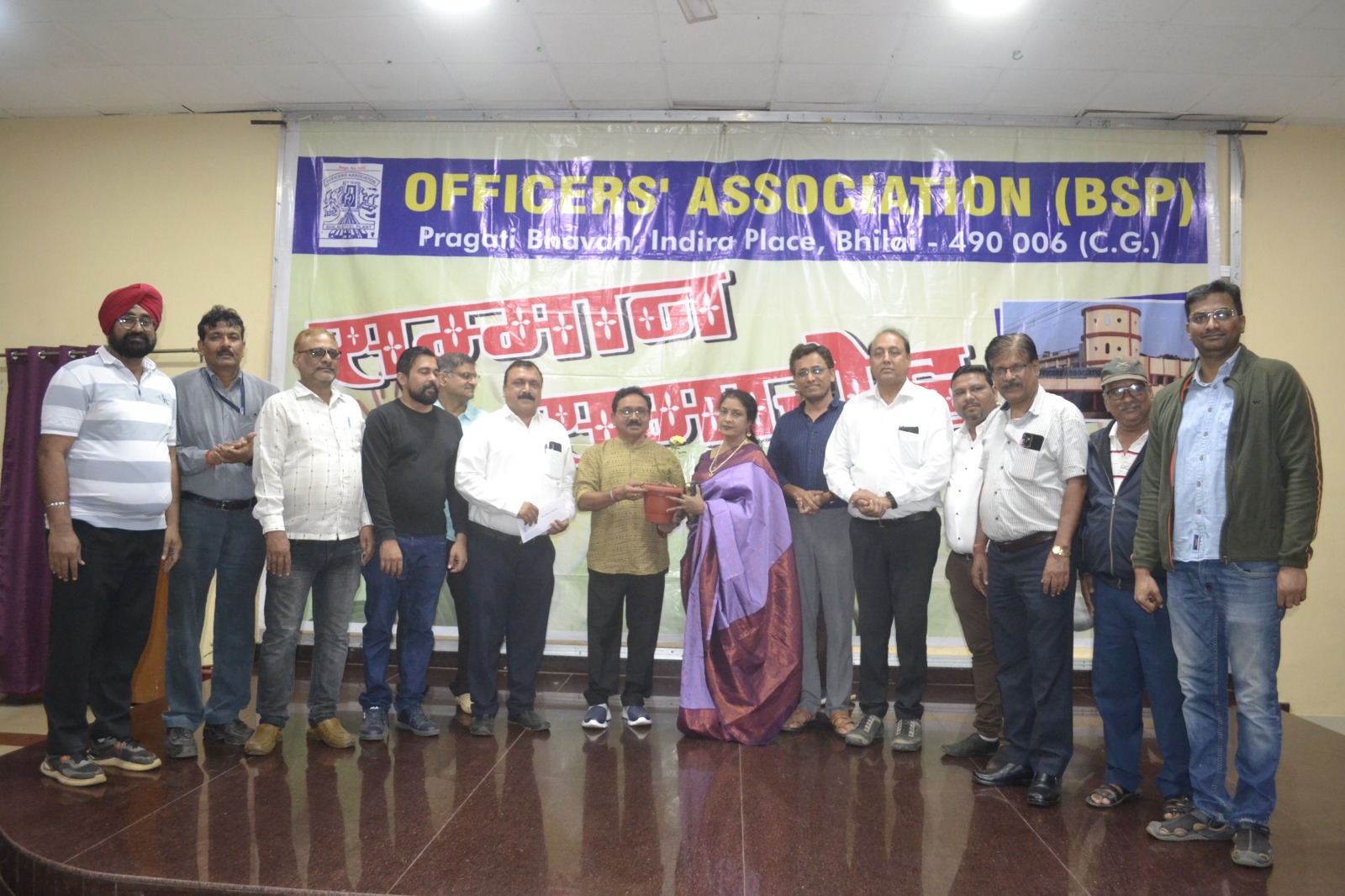 OA honored retired BSP officers | ओए ने बीएसपी के सेवानिवृत्त ...