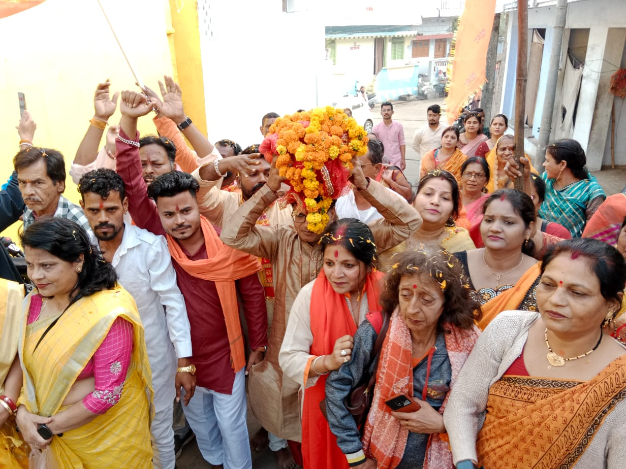 Akshat Kalash Yatra from Ayodhya reached Narmadapuram