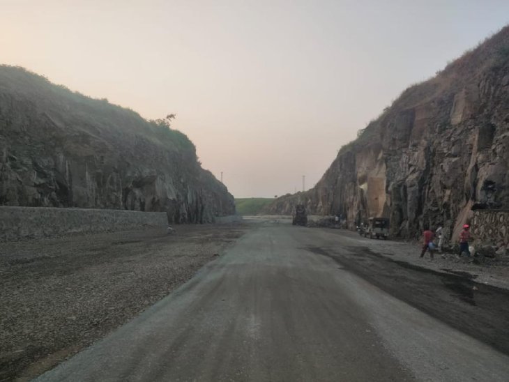 Traffic will start at Machhaliya Ghat this month | माछलिया घाट पर इसी ...