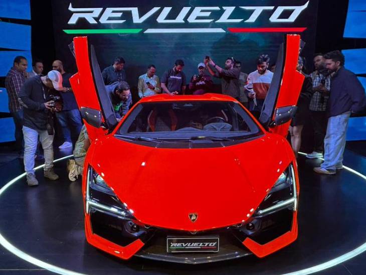 Lamborghini Revoluto launched in India at ₹8.89 crore | લેમ્બોર્ગિની ...