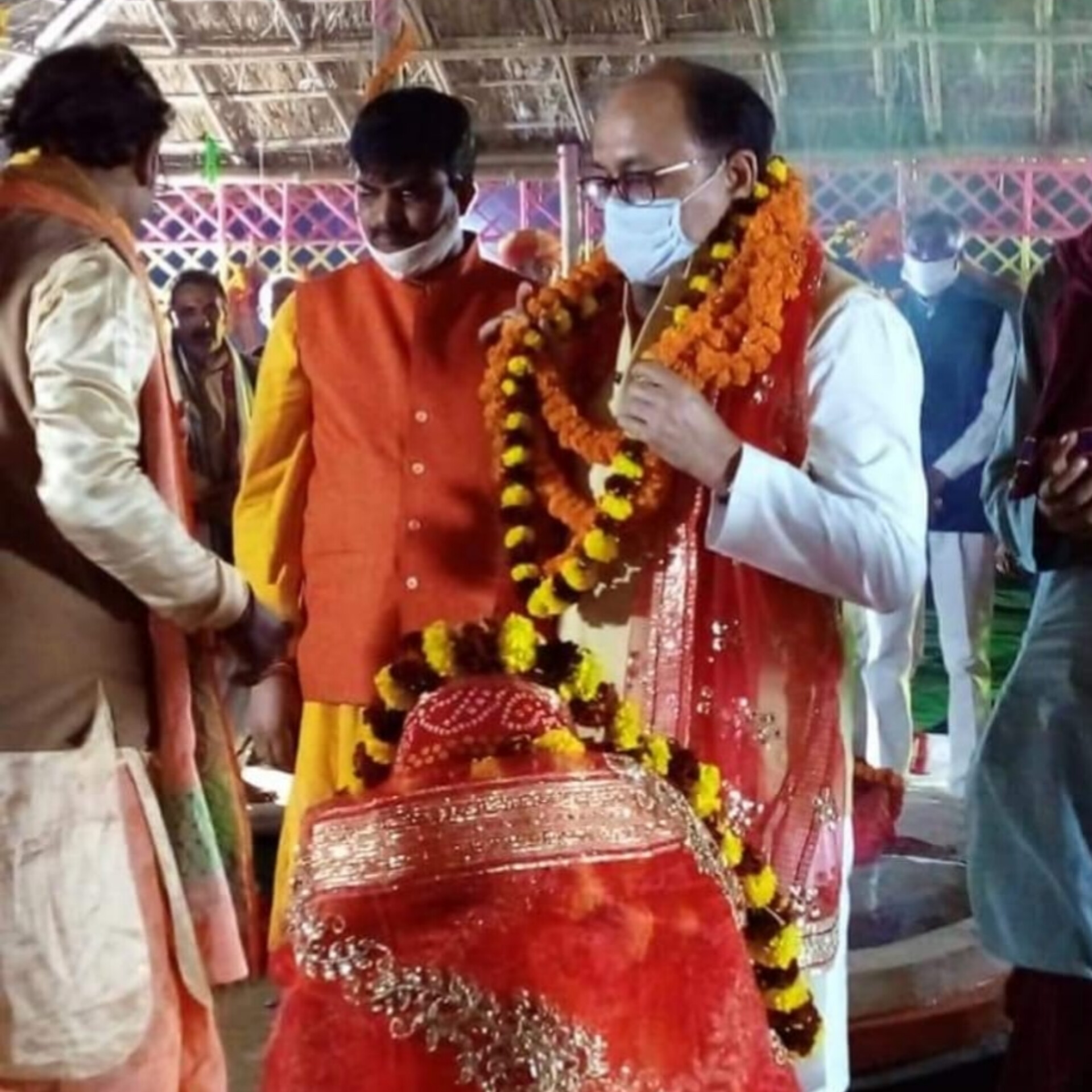 Action against Atik Ahmad karibi builder Atul Dwivedi, Atik Ahmad ...