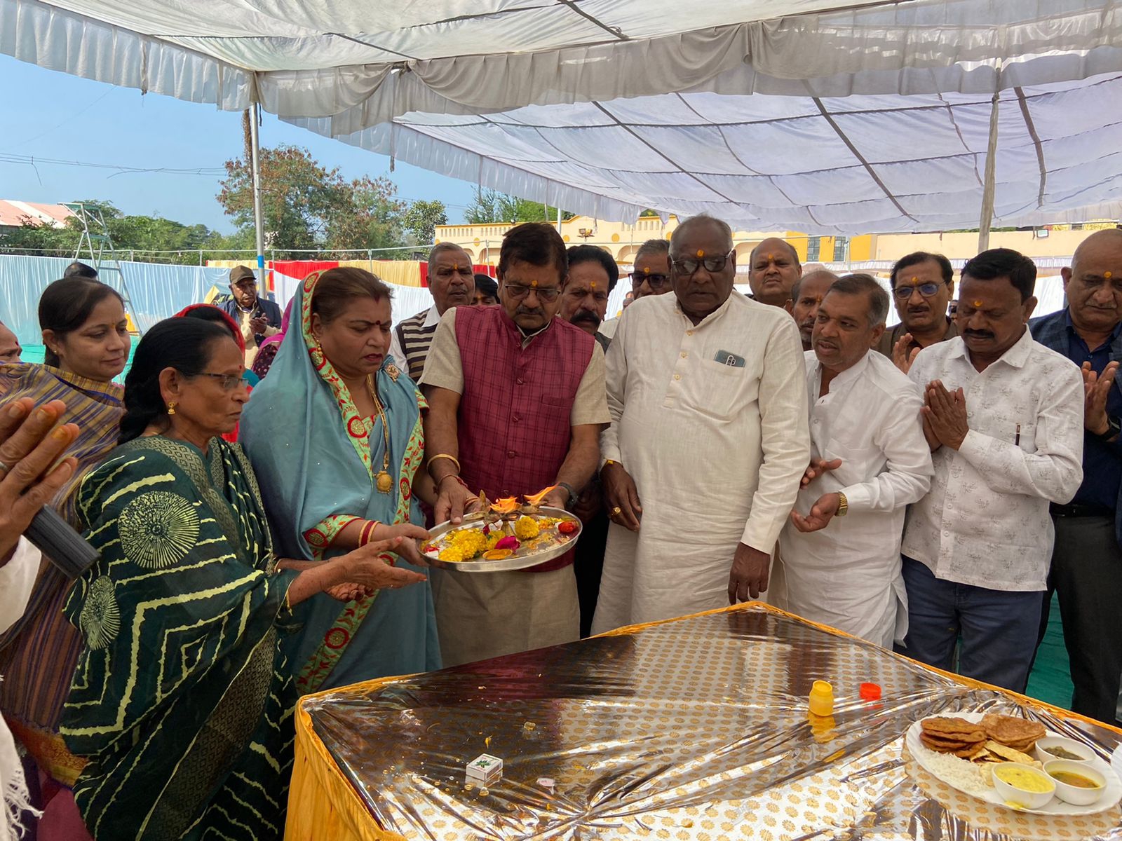 Meeting ceremony of Sai devotees in Indore | इंदौर में सांई भक्तों का ...