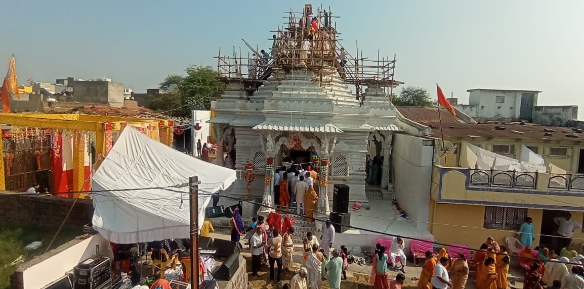The idol was consecrated in Chandraprabha Swamy temple at an auspicious ...
