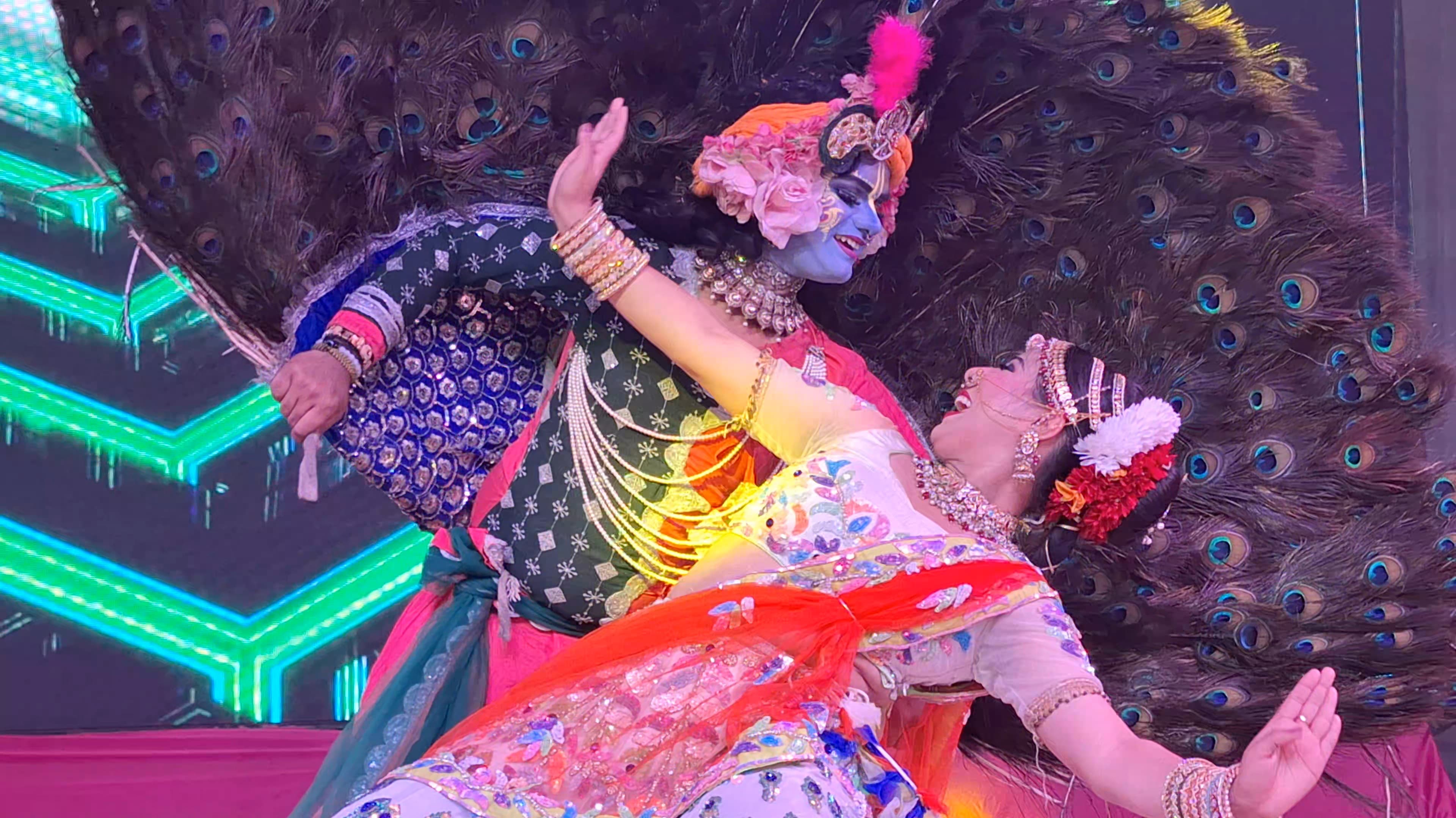 Kanha came as a peacock and the artists celebrated by dancing Charkula ...