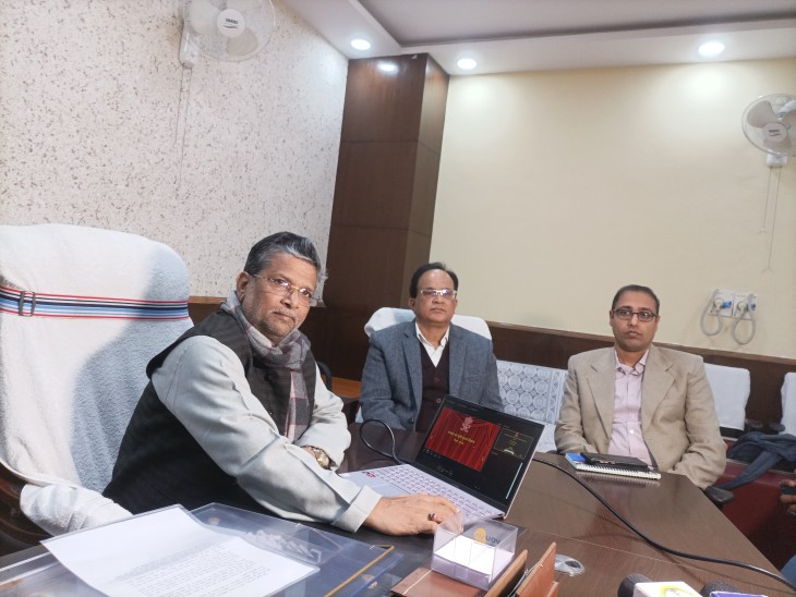 Minister Alok Mehta launches e measurement portal