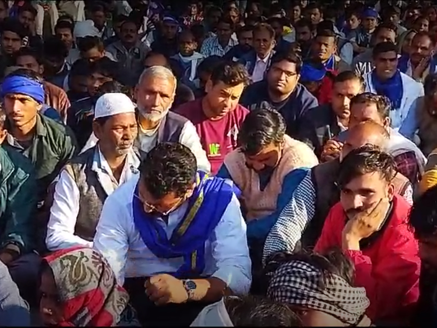 Demonstration in Collectorate regarding Guldar attack in Bijnor ...