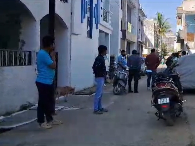 3 day old dead body of a person found in the room, Kotwali police ...