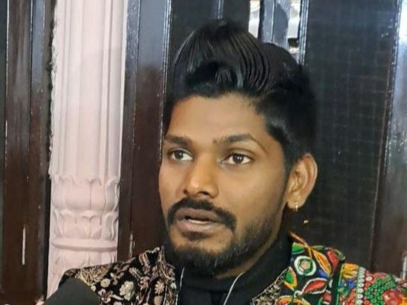 Indian Idol 12 fame singer Sawai Bhat interviewed in Pali | 'इंडियन ...