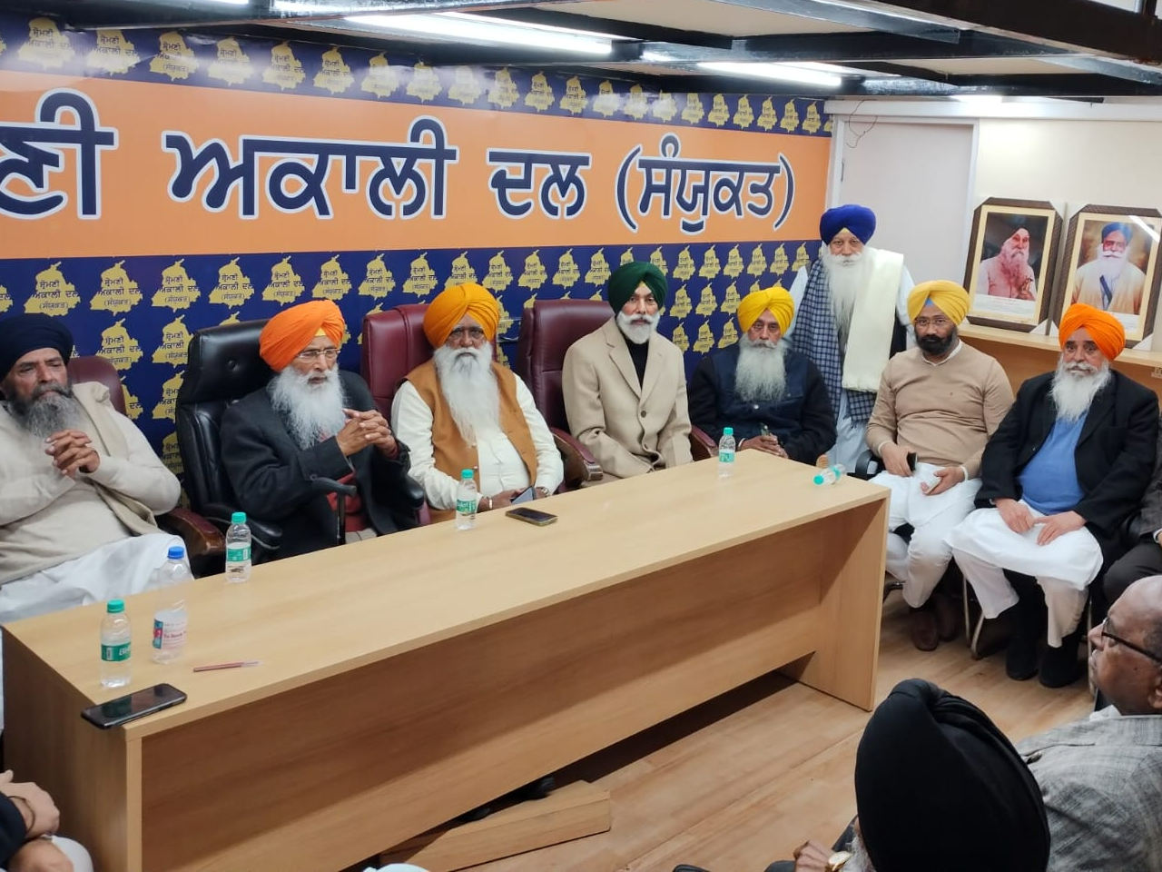 Shiromani Akali DaL BadaL And Shanukat Akali Dal Merge Update: Sukhdev Singh Dhindsa । Sukhbir ...