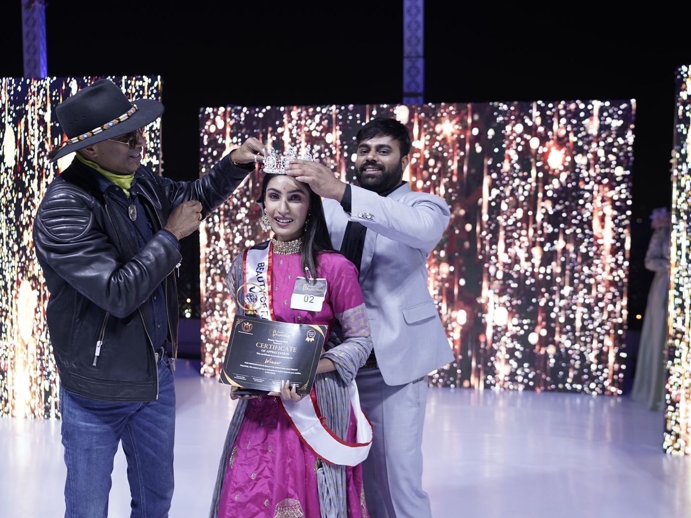 Vishakha Rathod became Beauty of Rajasthan | विशाखा राठौड़ बनी ब्यूटी ...