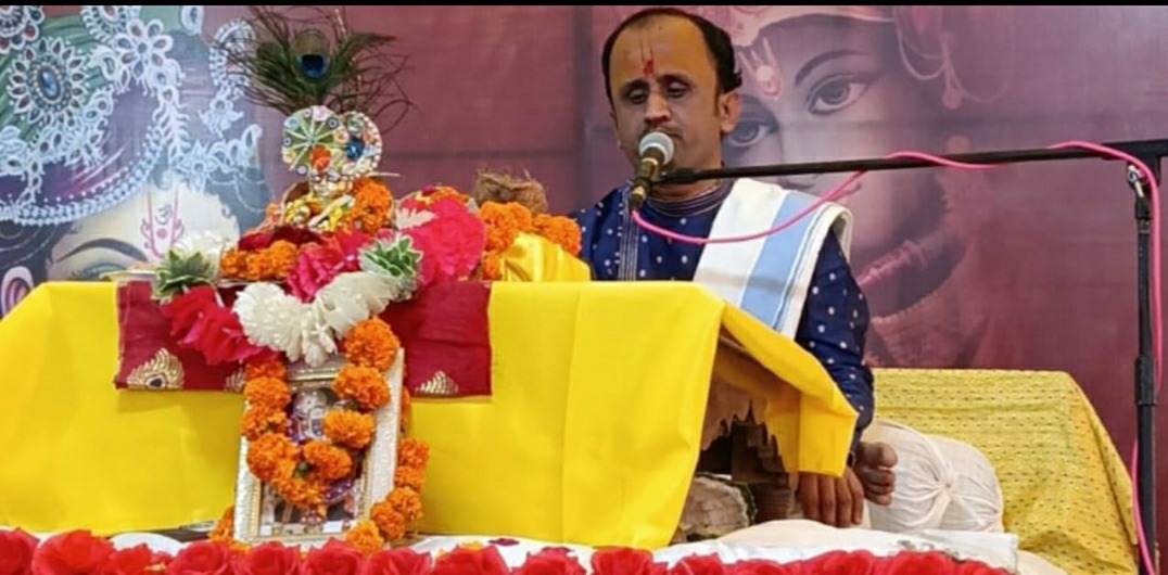 In the Bhagavad Gita, the story of the birth of Shukdev was told ...