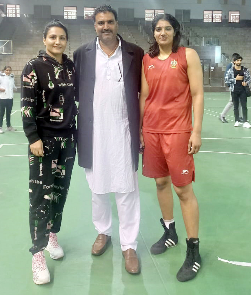 Boxers Pooja Bohra and Nupur Sheoran won gold medals in the Women's ...