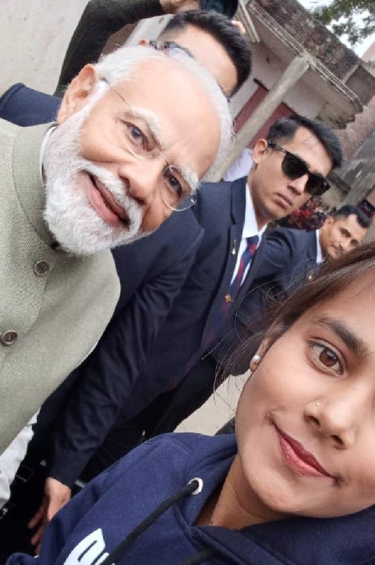 See PM Modi's visit to Ayodhya in photos । PM Narendra Modi Road Show ...