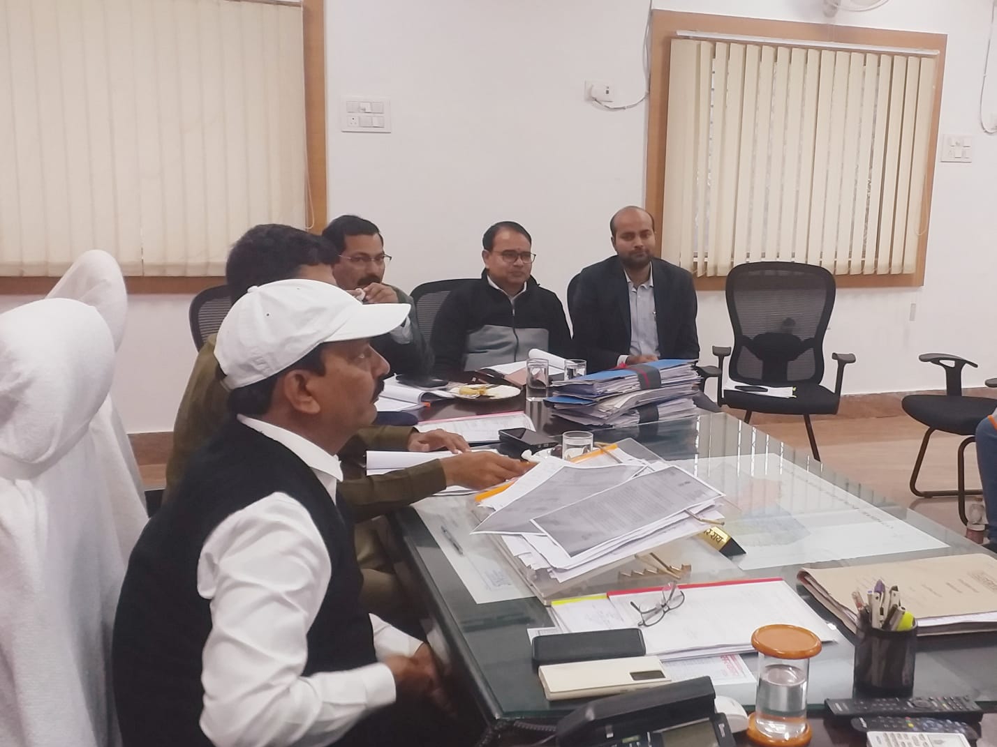 Administration made arrangements for bonfire at major intersections ...