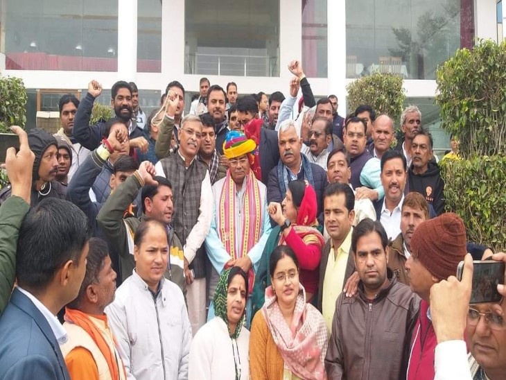 Minister Madan Dilawar welcomed while going to Kota | मालपुरा से अब कोई ...