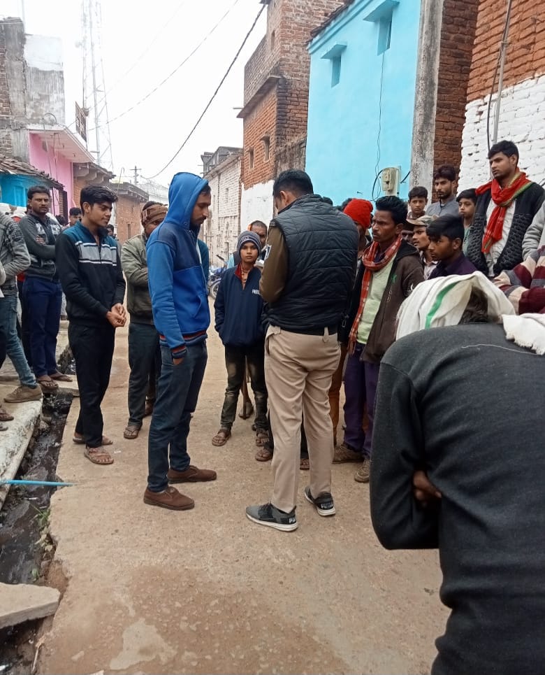 Dead body of a newborn found lying in a drain in Gram Panchayat Samarra ...