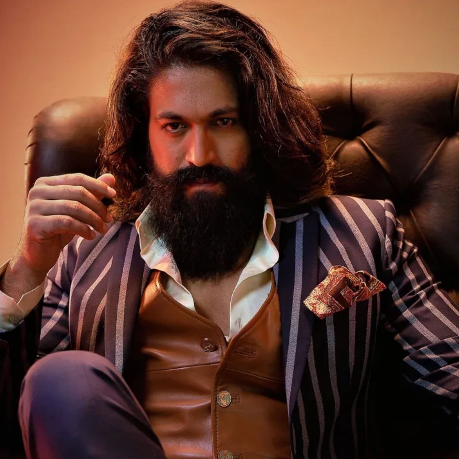 KGF actor Yash shared a note for fans | KGF એક્ટર યશે ચાહકો માટે નોટ ...