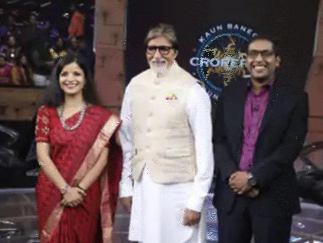 Indore Collector Ashish Singh took charge late night | खजराना गणेश के ...