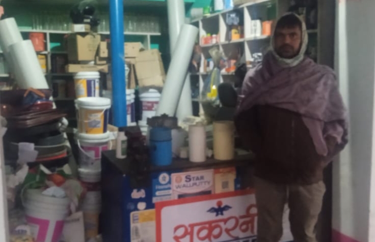 Theft in CSP, paint shop and warehouse In Gaya | सीएसपी, पेंट दुकान और ...