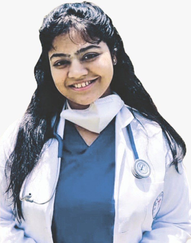 Dr. Naina Kumar Aggarwal, an alumnus of Jayshree Periwal High School, becomes the first female ...