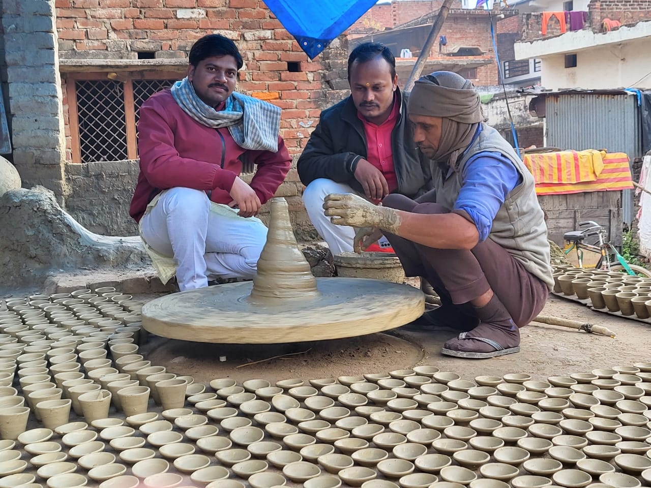 Joy among the potters of Rae Bareli regarding life prestige | प्राण ...