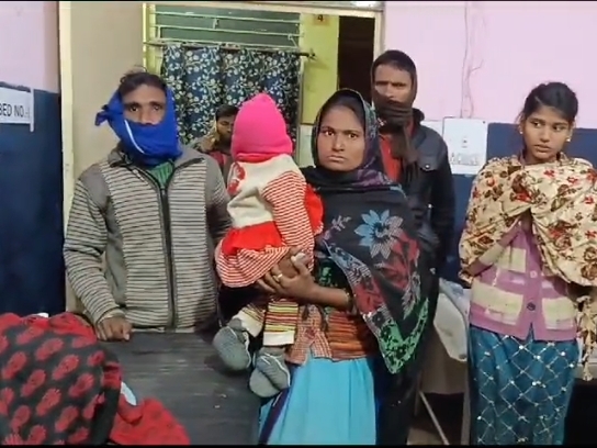 Rae Bareli... Eight year old child was hit by a bike | रायबरेली... आठ ...