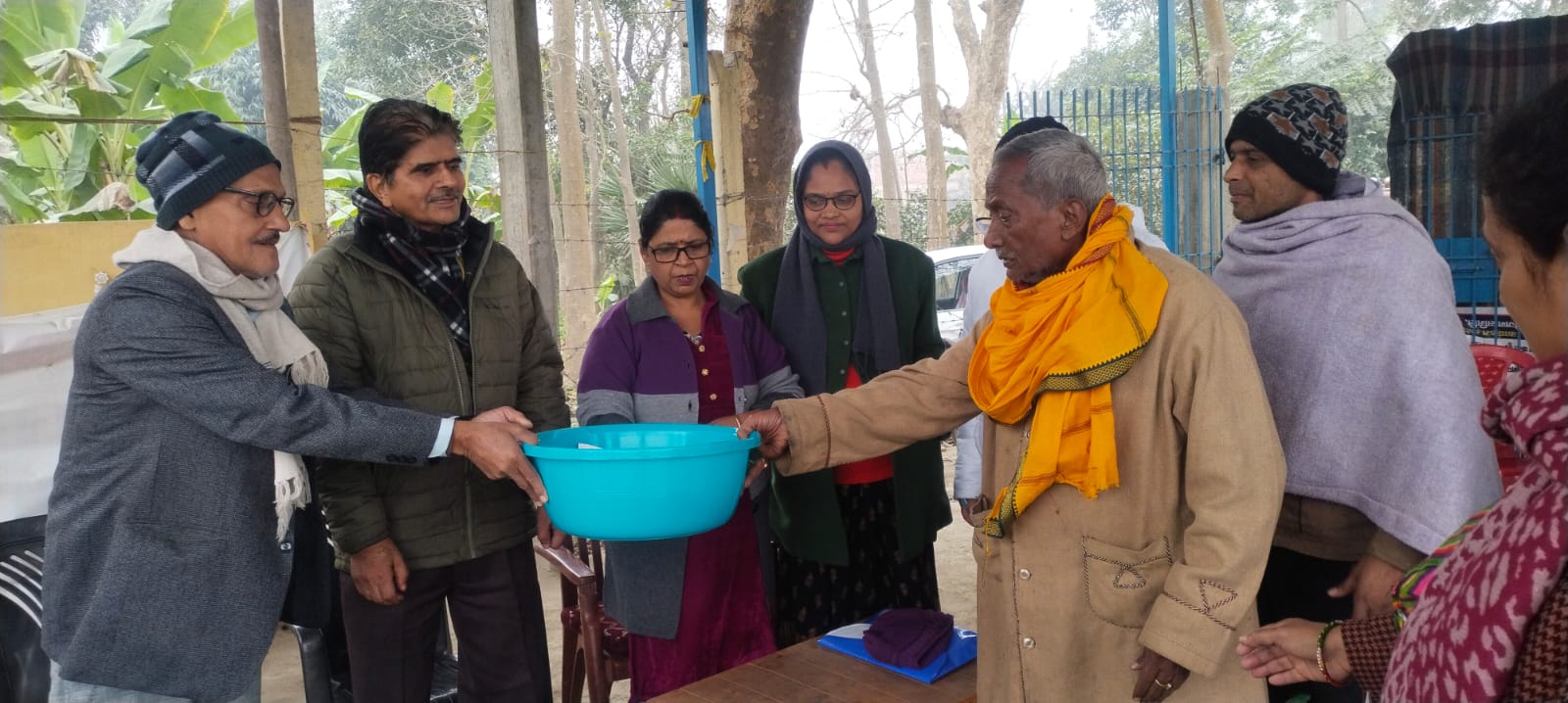 MMDP kit distributed among eight filariasis patients | आठ फाइलेरिया ...