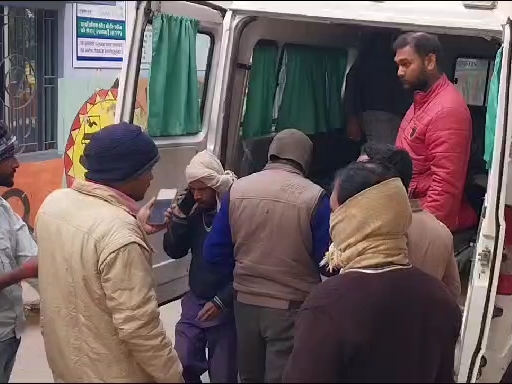 Mechanic burnt by electric current while connecting jumper of ...