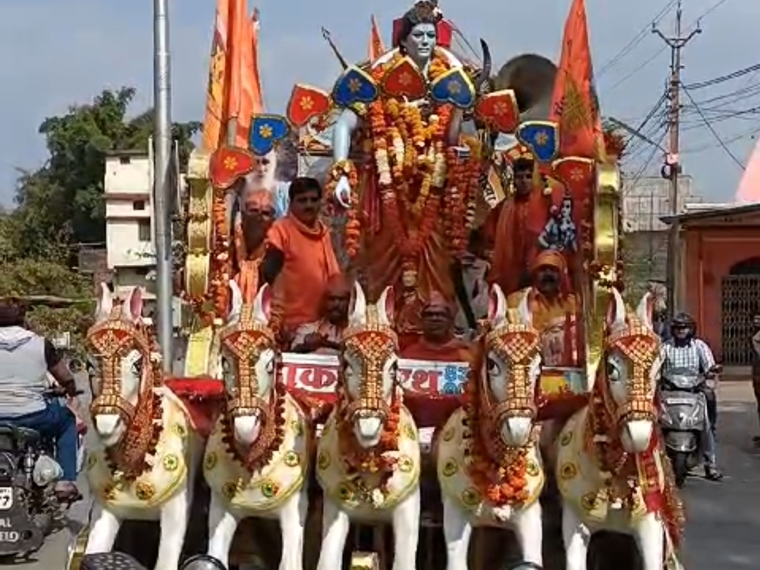 Shri Ram Rath Yatra started in Betul | बैतूल में निकली श्री राम रथ ...