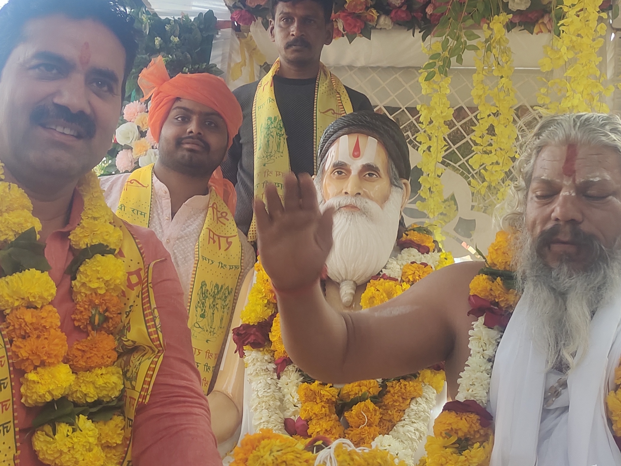Mauni Baba Murti Prana Pratistha | मौनी बाबा मूर्ति प्राण प्रतिष्ठा ...