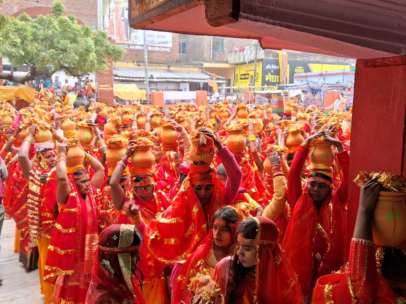 Kalash Yatra for the consecration of life of Chhotki Mata | छोटकी माता ...