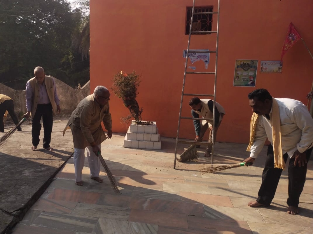 Cleanliness campaign conducted in Har Siddhi Mata Temple Parvariya | हर ...